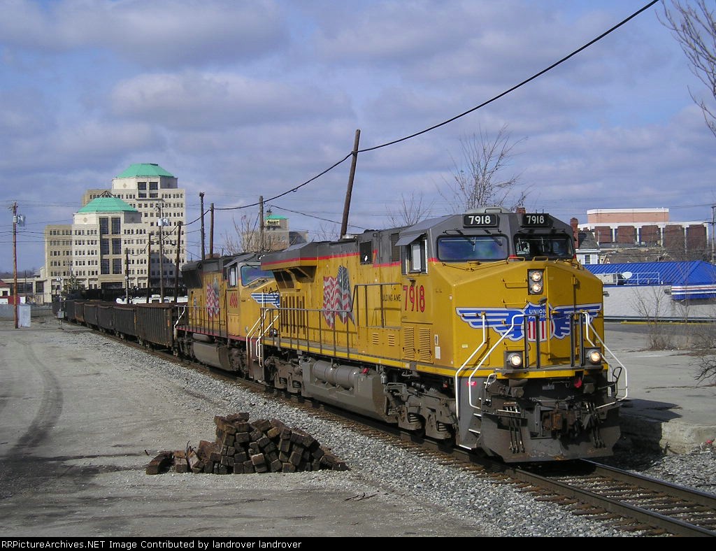 UP 7918 On NS 175 Eastbound